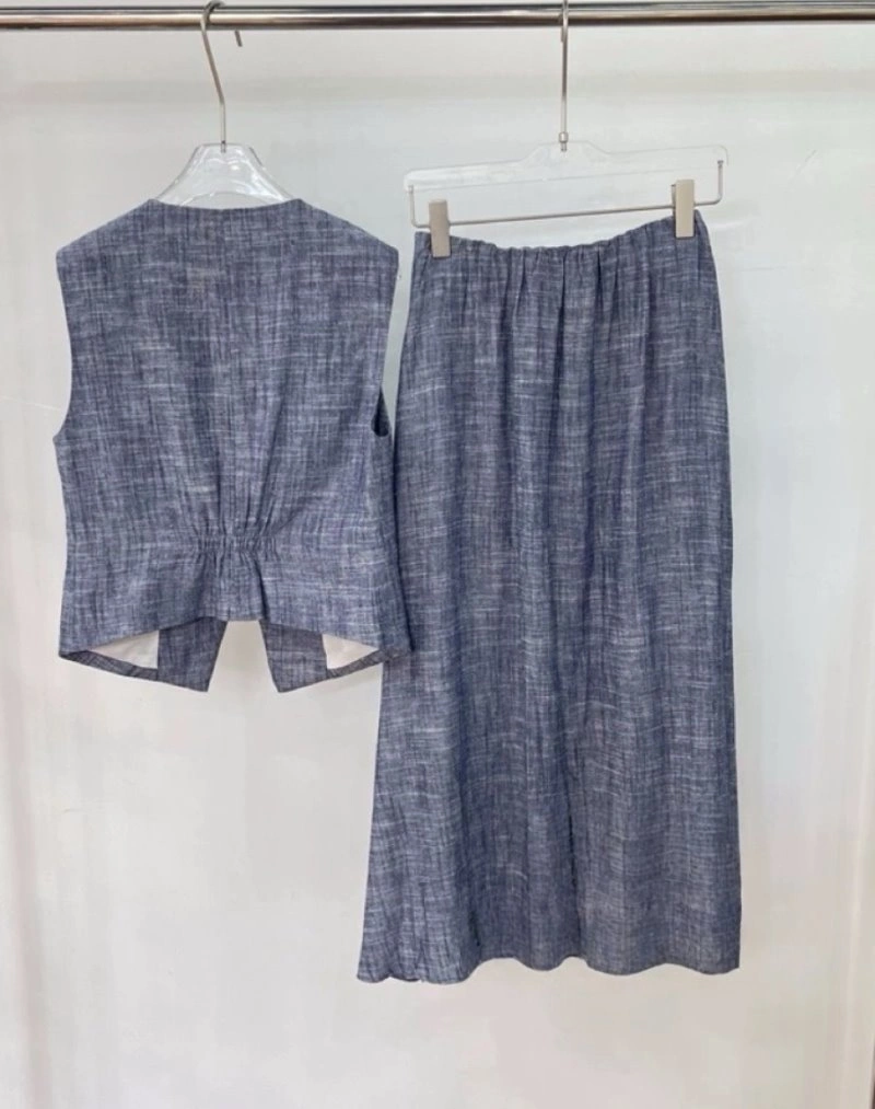 Value-priced Unclassified Brand Dress Suits