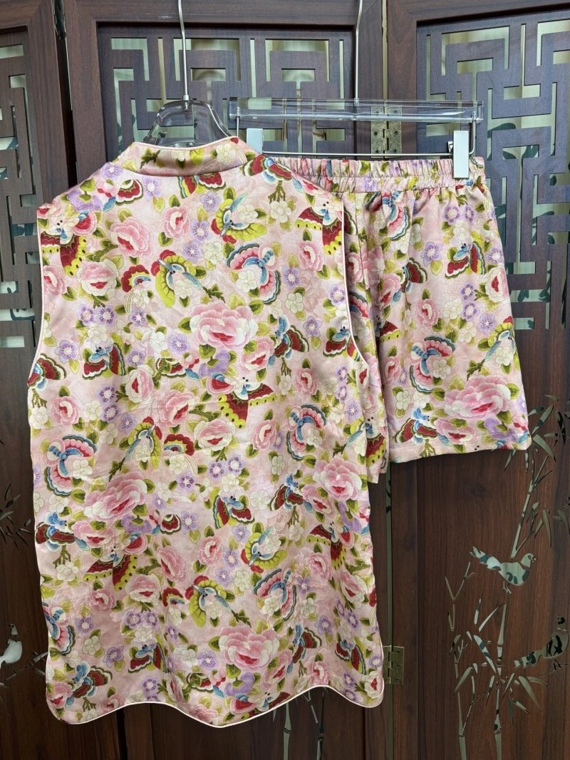 Economical Unclassified Brand Dress Suits