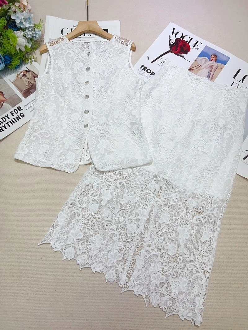Affordable Unclassified Brand Dress Suits