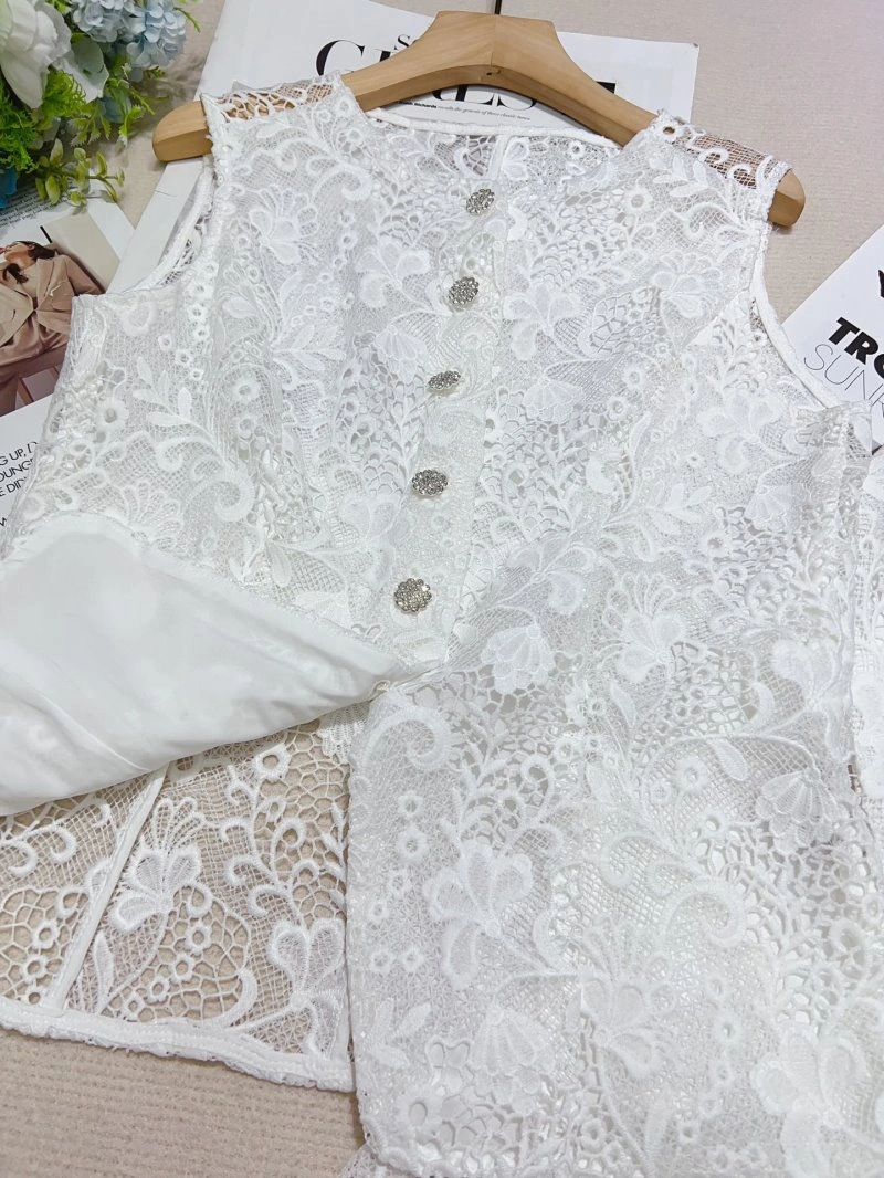 Affordable Unclassified Brand Dress Suits