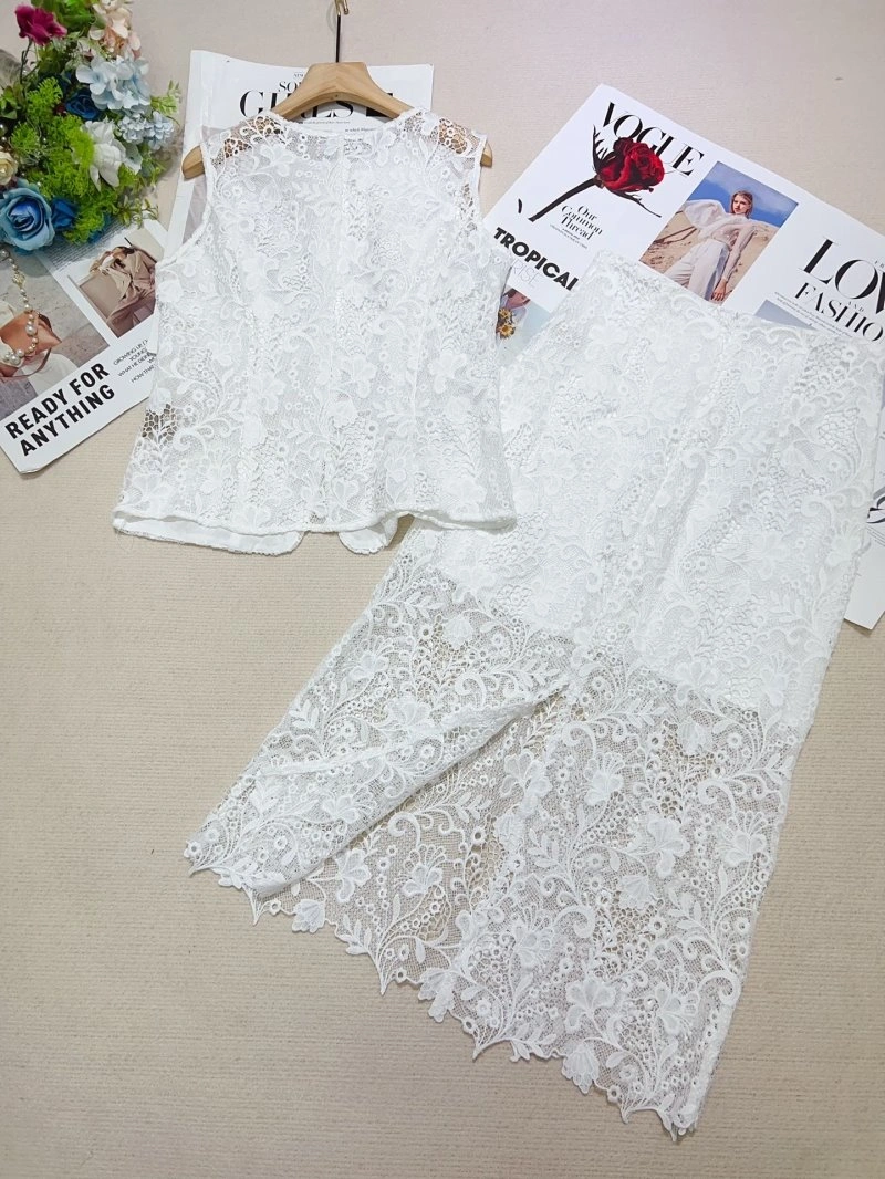 Affordable Unclassified Brand Dress Suits