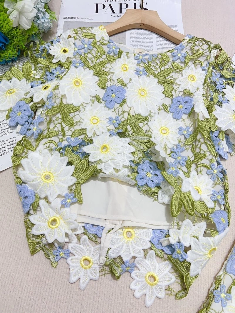 Economical Unclassified Brand Dress Suits