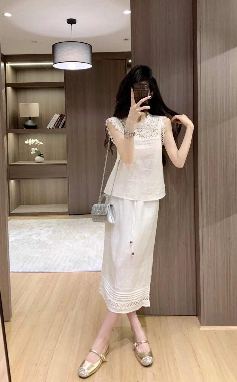 Economical Unclassified Brand Dress Suits