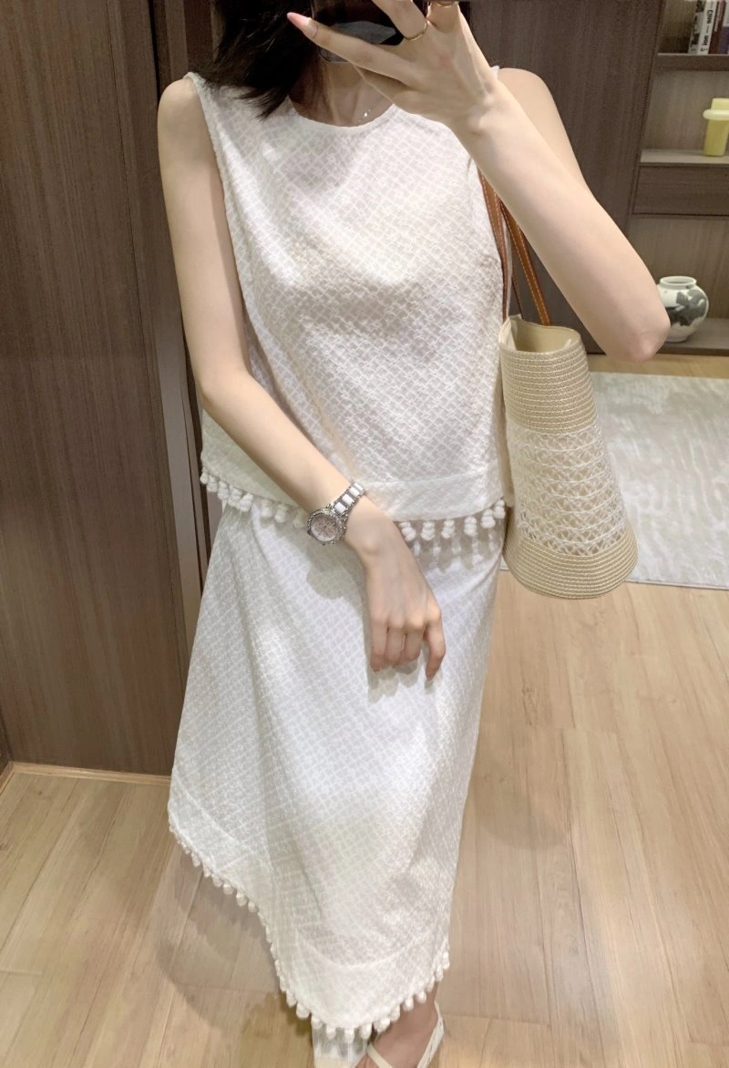 Top match Unclassified Brand Dress Suits