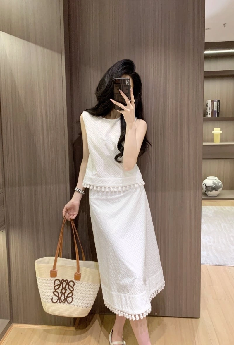 Top match Unclassified Brand Dress Suits