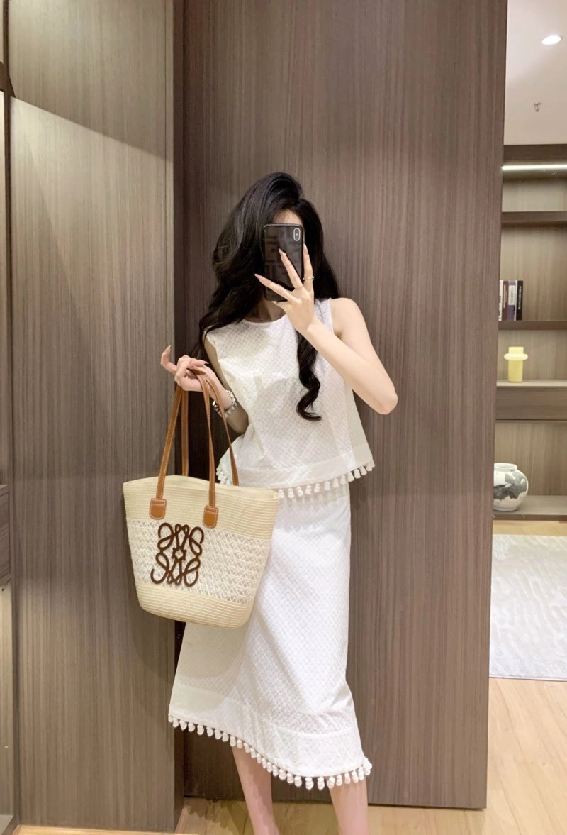 Top match Unclassified Brand Dress Suits