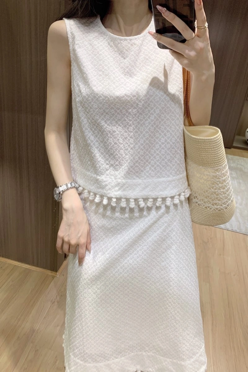 Top match Unclassified Brand Dress Suits