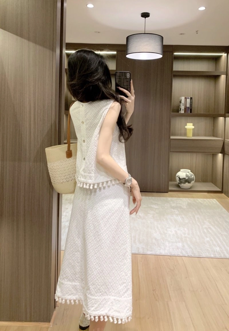 Top match Unclassified Brand Dress Suits