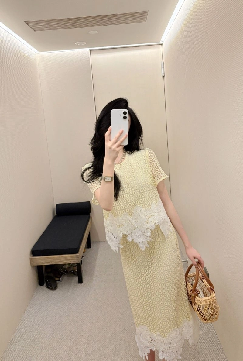 Affordable Unclassified Brand Dress Suits