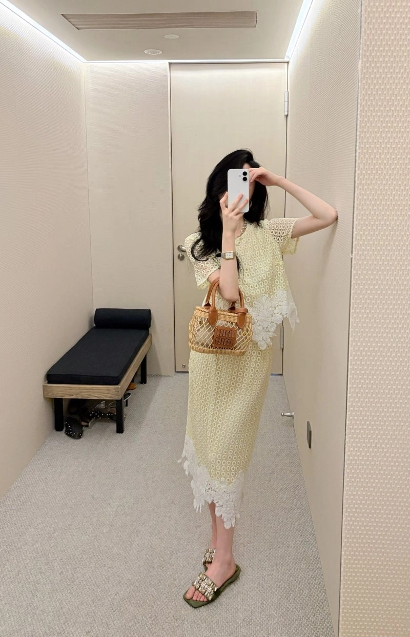Affordable Unclassified Brand Dress Suits