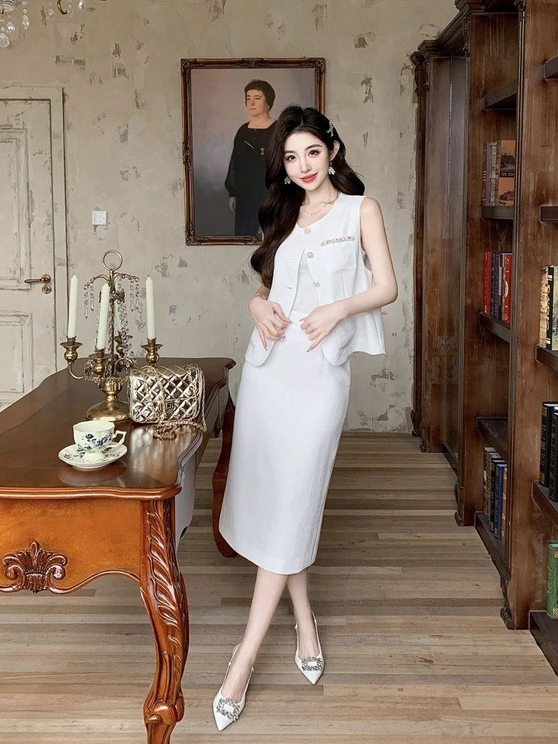 Top match Unclassified Brand Dress Suits