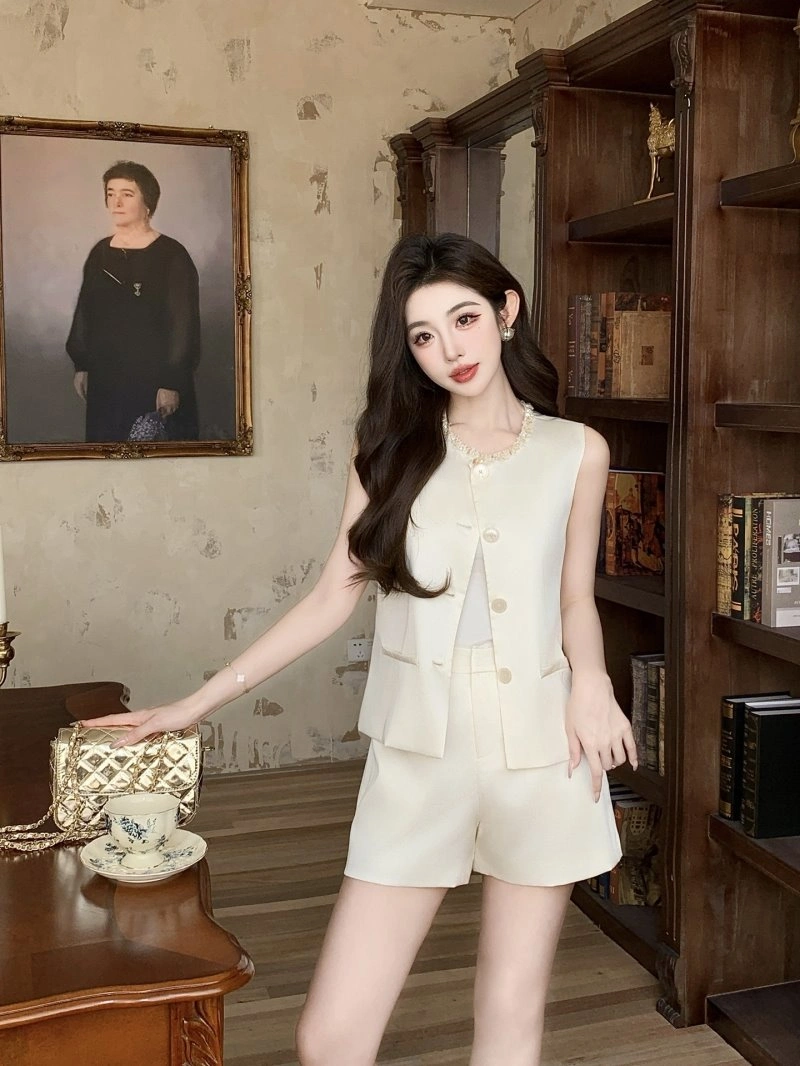 Unclassified Brand Dress Suits