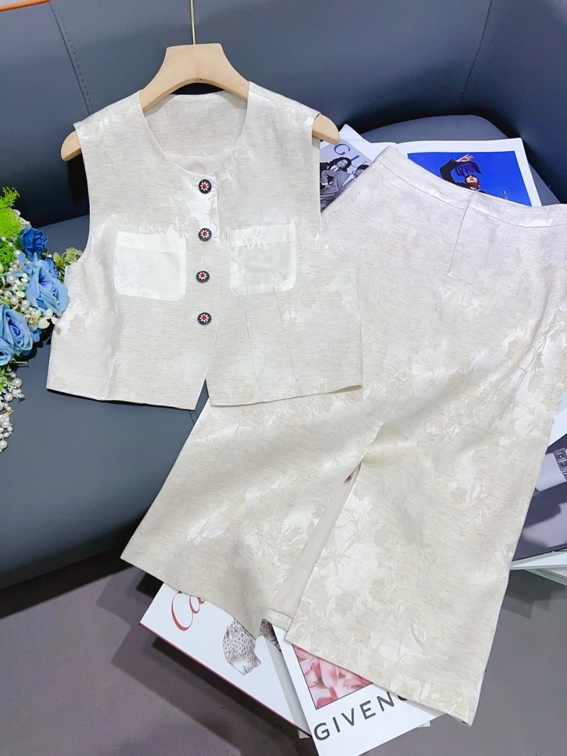 Legit Unclassified Brand Dress Suits