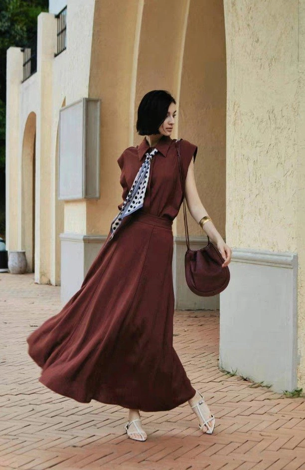 Bargain Unclassified Brand Dress Suits