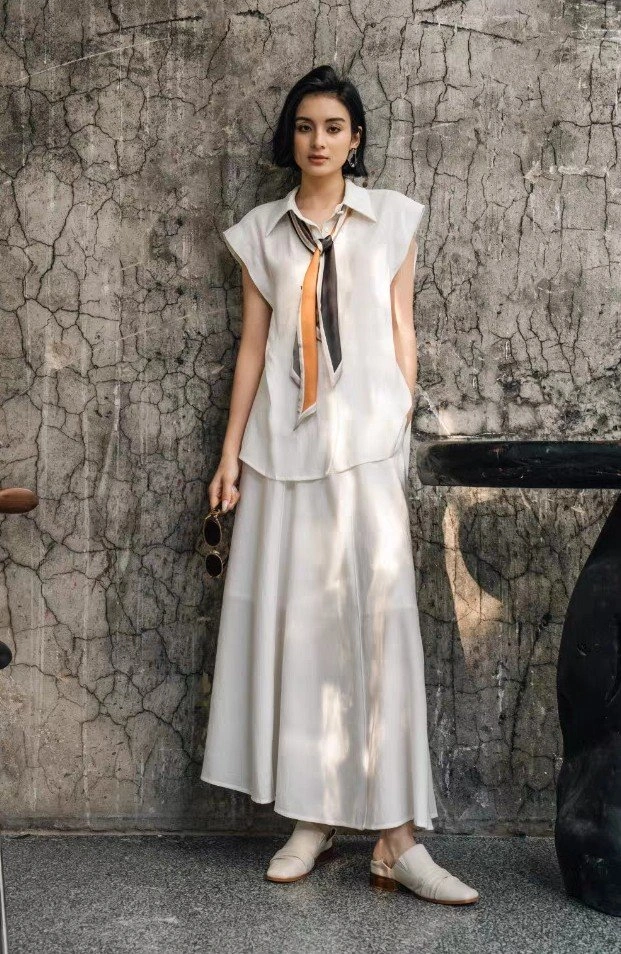 Low-cost Unclassified Brand Dress Suits