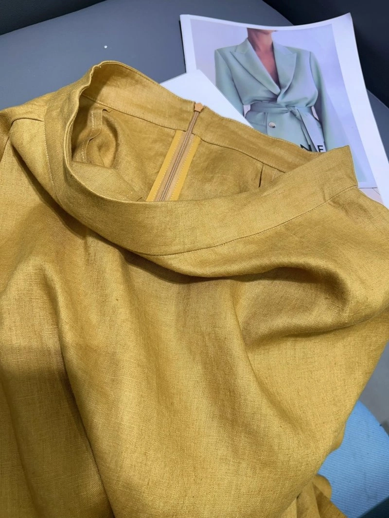 Mirror quality Unclassified Brand Dress Suits