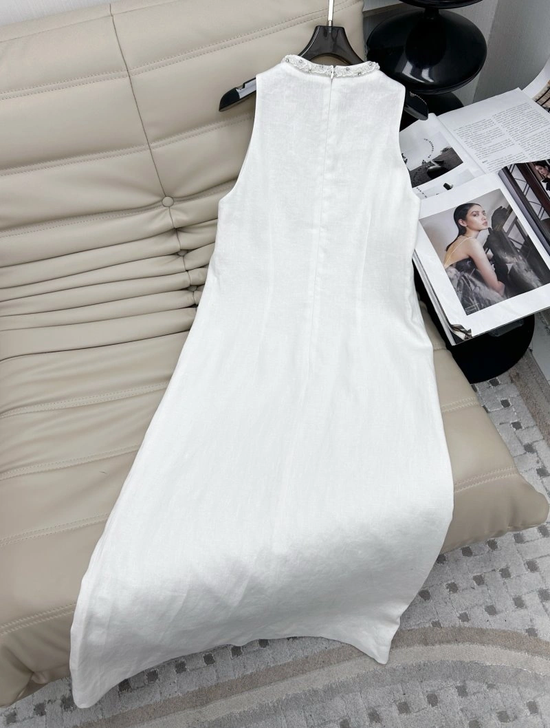 Real Unclassified Brand Dress