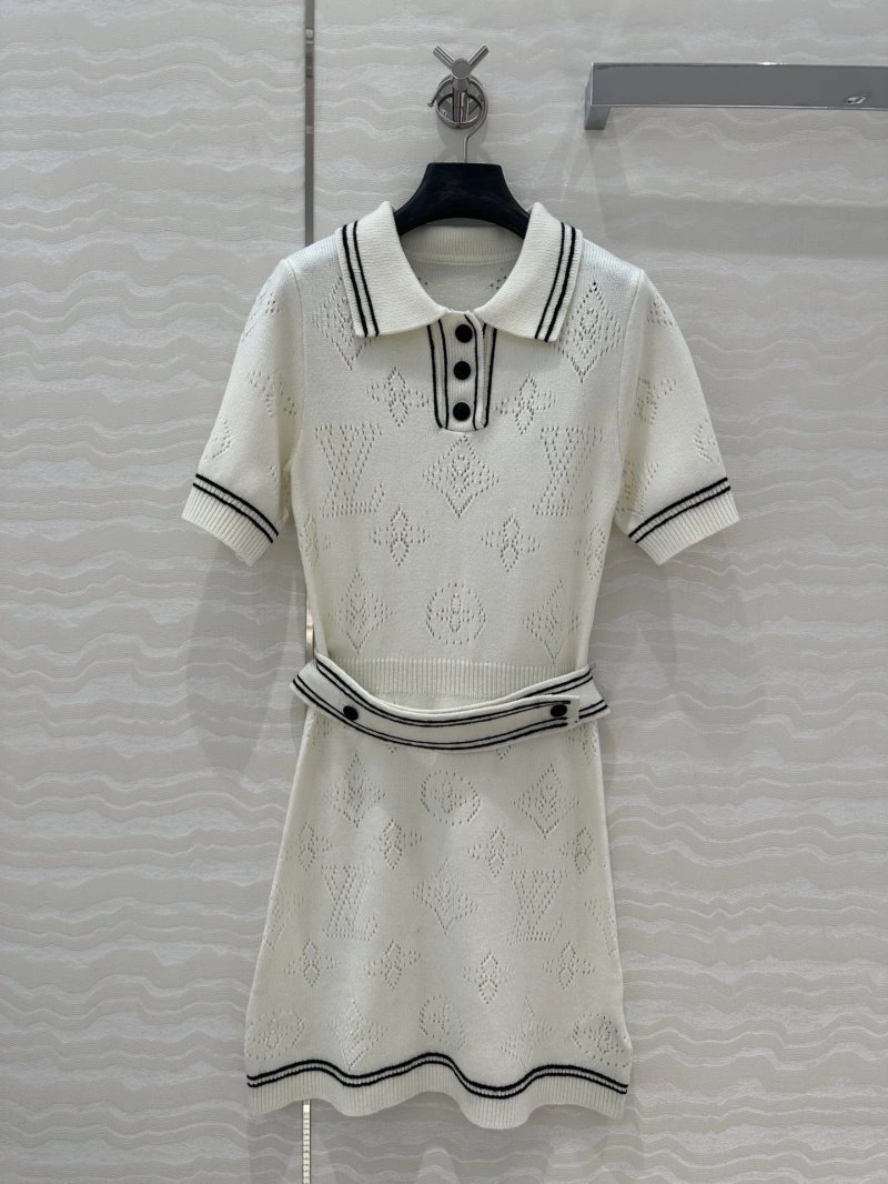 Real Unclassified Brand Dress