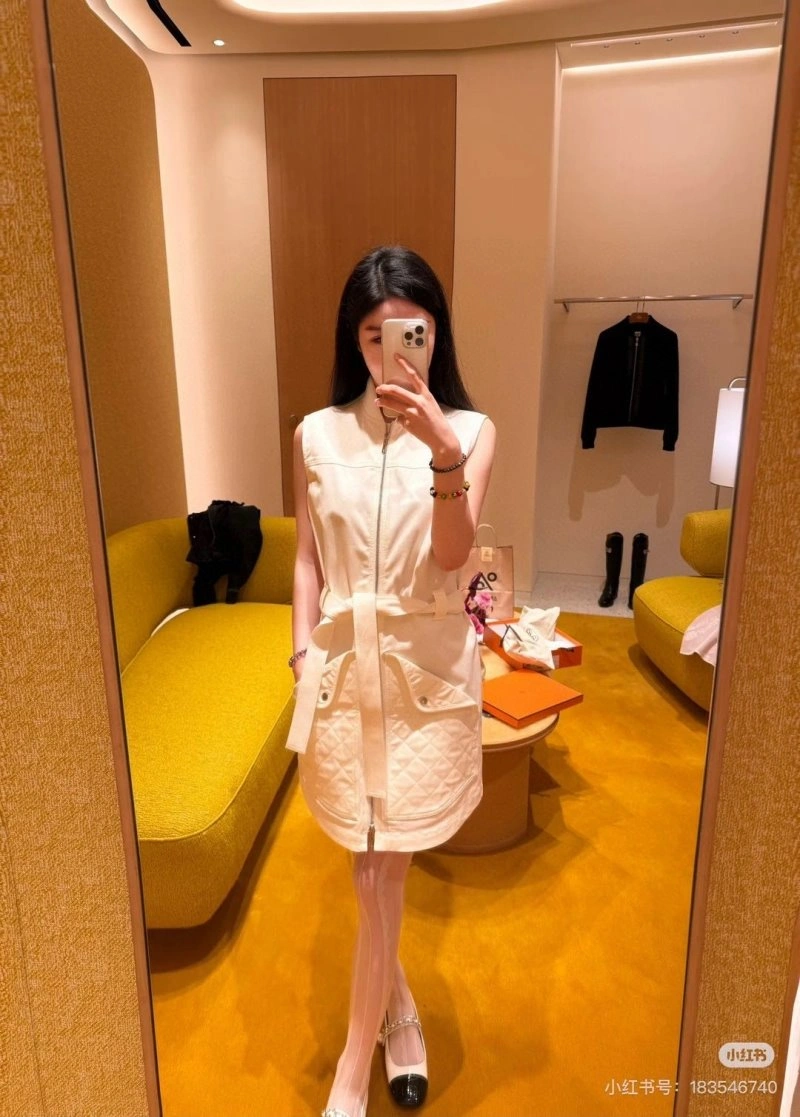 Unclassified Brand Dress