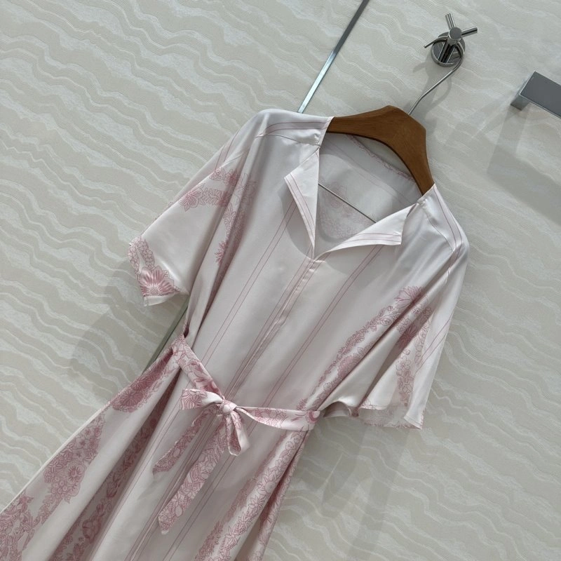 High accuracy Unclassified Brand Dress
