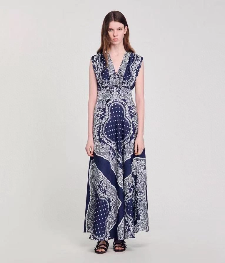 Unclassified Brand Dress