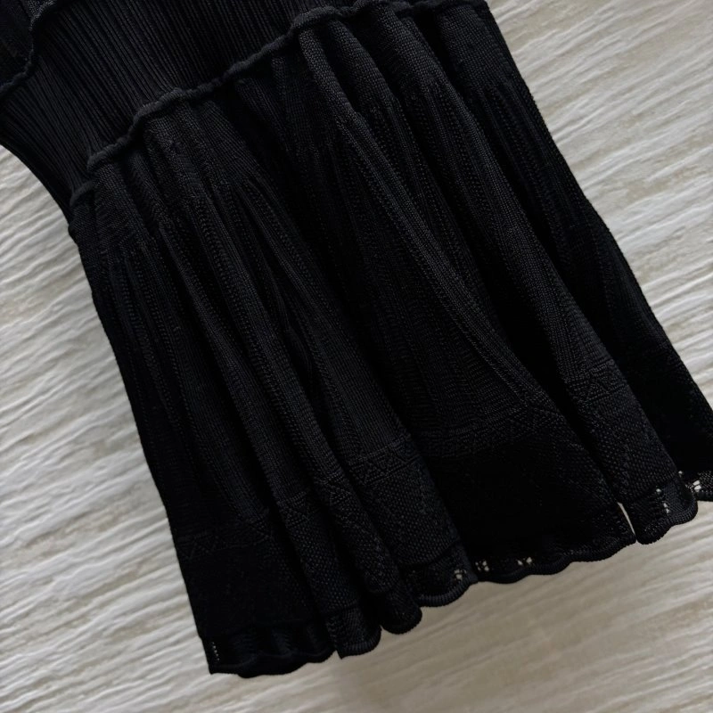Indistinguishable Unclassified Brand Dress