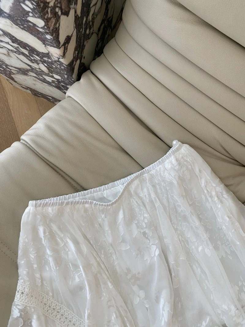 Brand-authenticated Unclassified Brand Dress