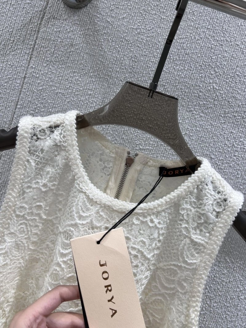 Low-cost Unclassified Brand Dress