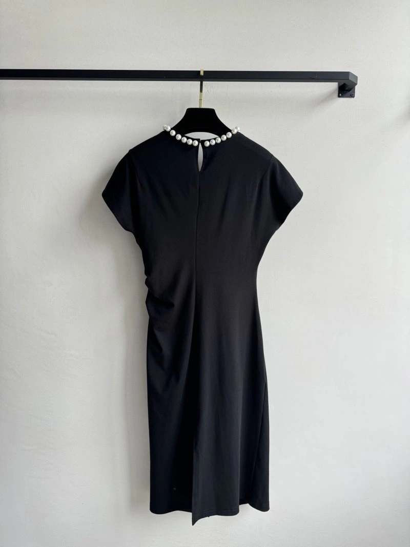 Indistinguishable Unclassified Brand Dress