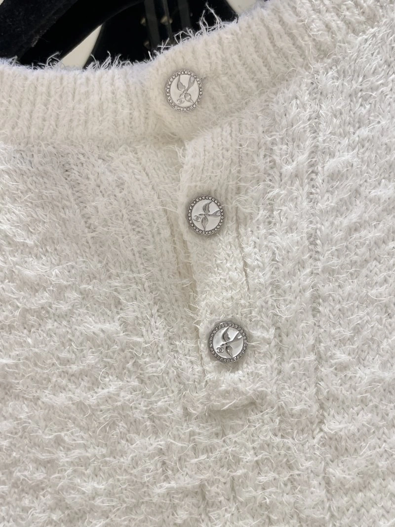 Cut-rate Unclassified Brand Dress