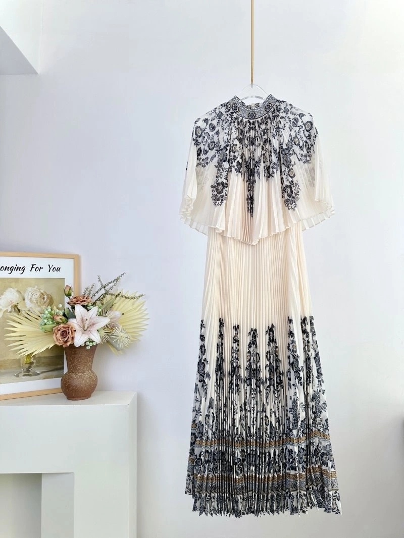 Unclassified Brand Dress
