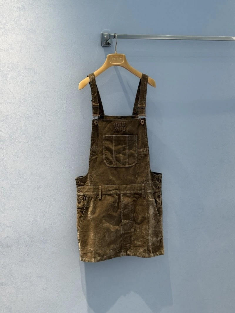 Unclassified Brand Dress