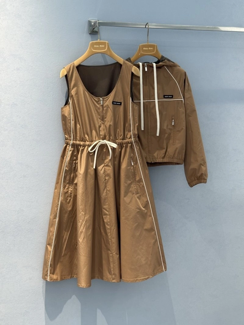 Unclassified Brand Dress