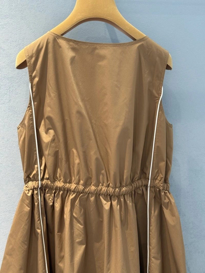 Legit Unclassified Brand Dress