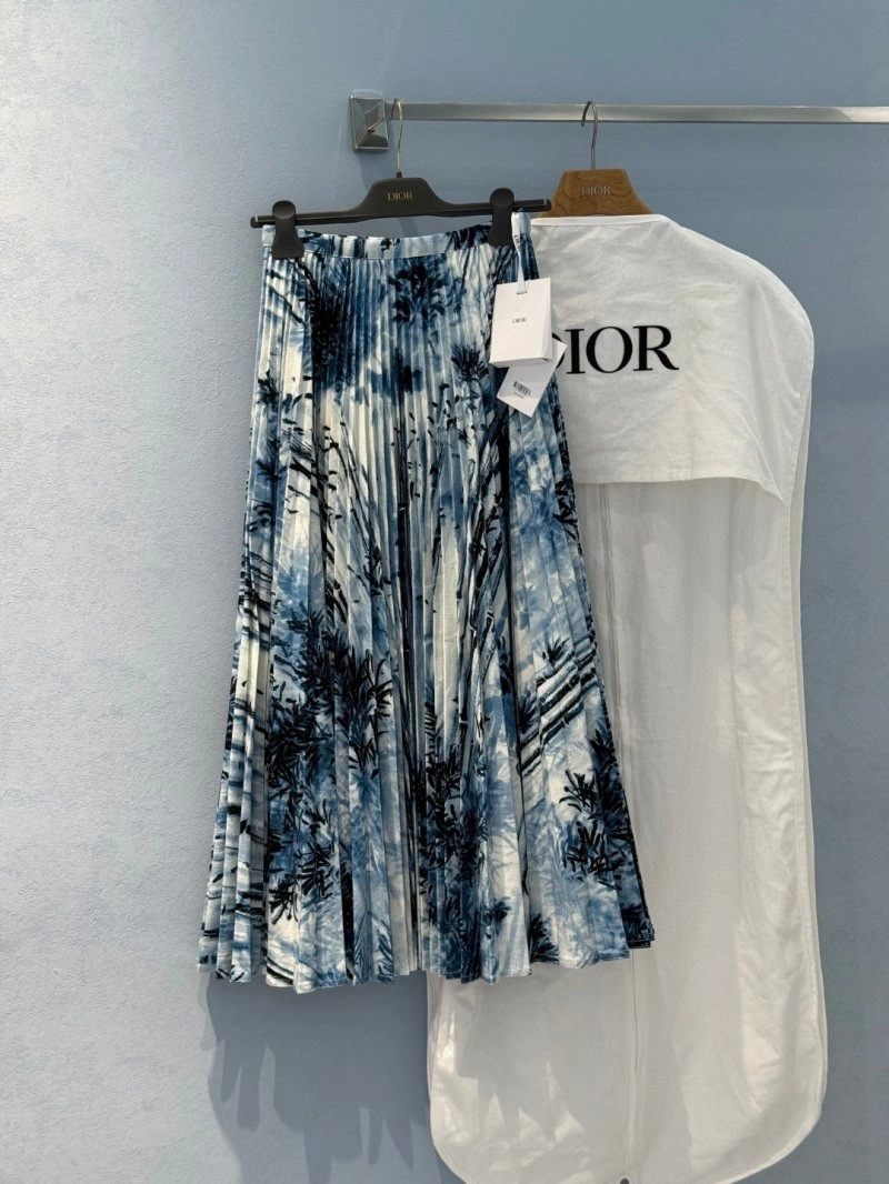 Economical Unclassified Brand Dress