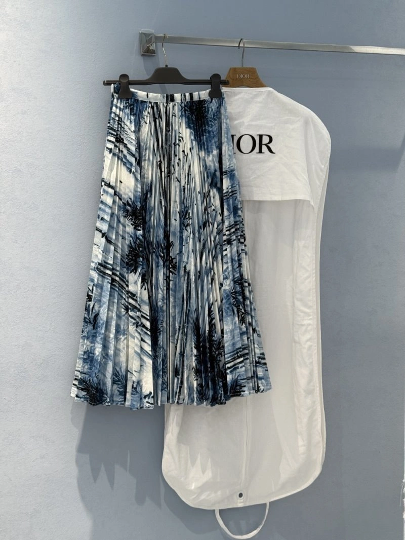 Economical Unclassified Brand Dress