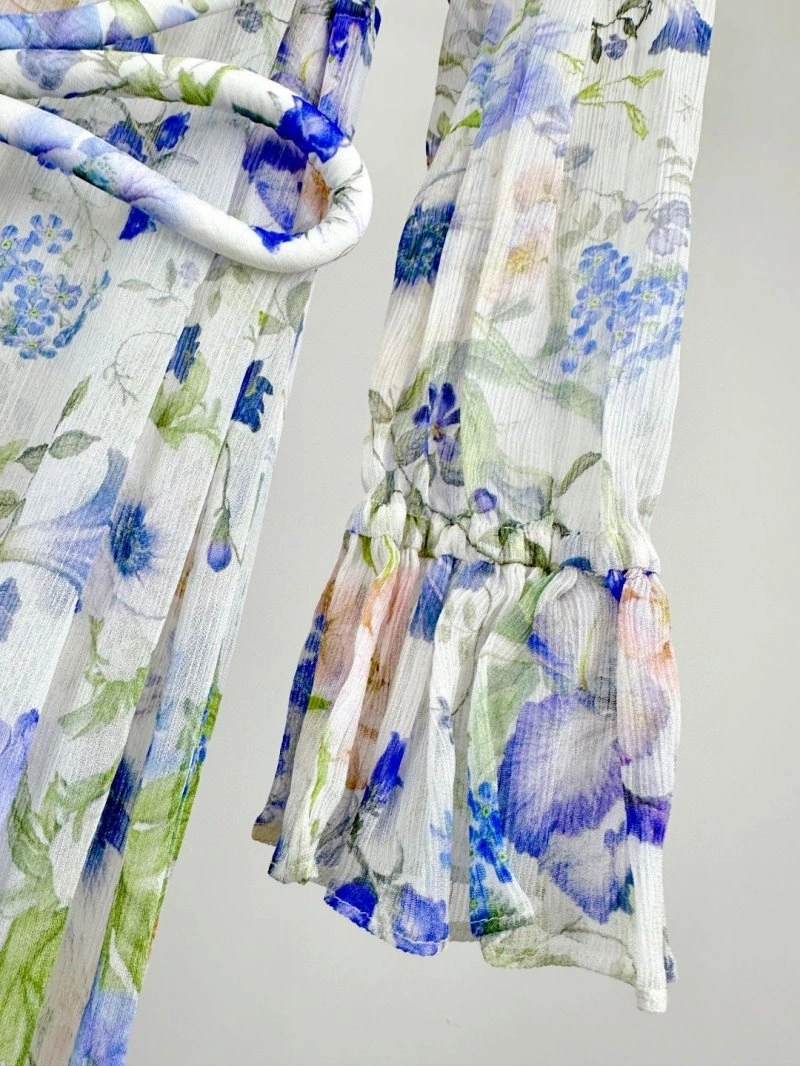 Indistinguishable Unclassified Brand Dress