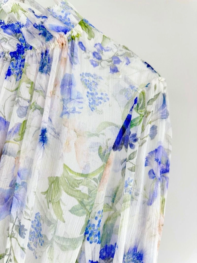 Indistinguishable Unclassified Brand Dress