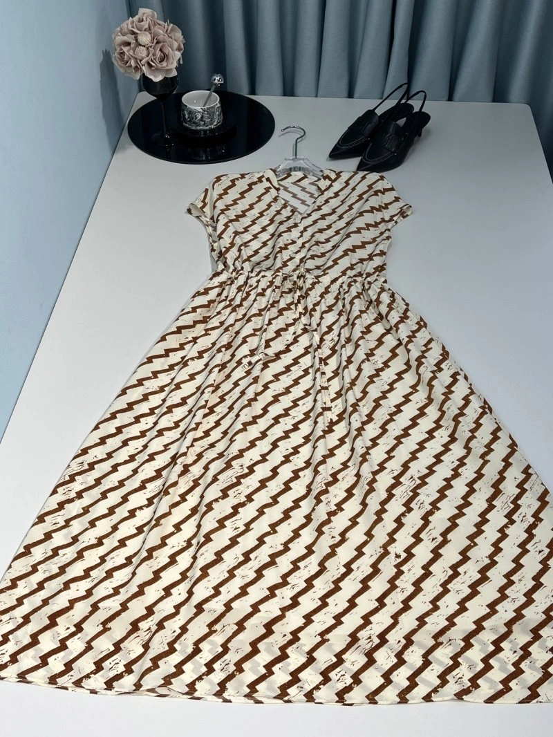 Unclassified Brand Dress