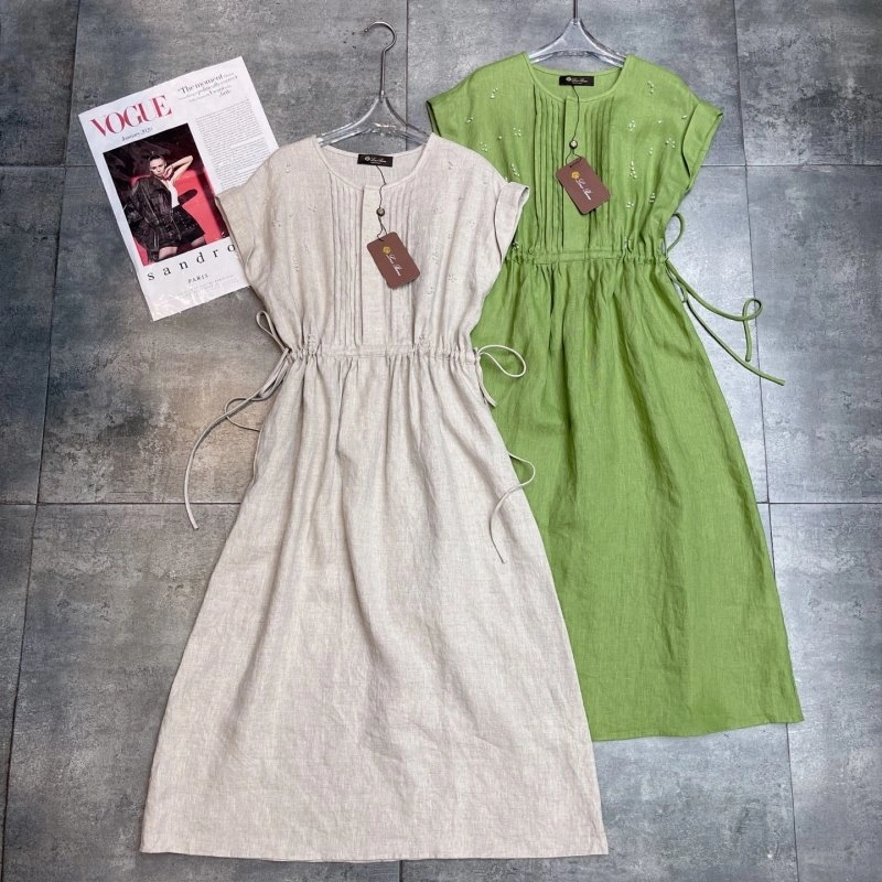 Unclassified Brand Dress