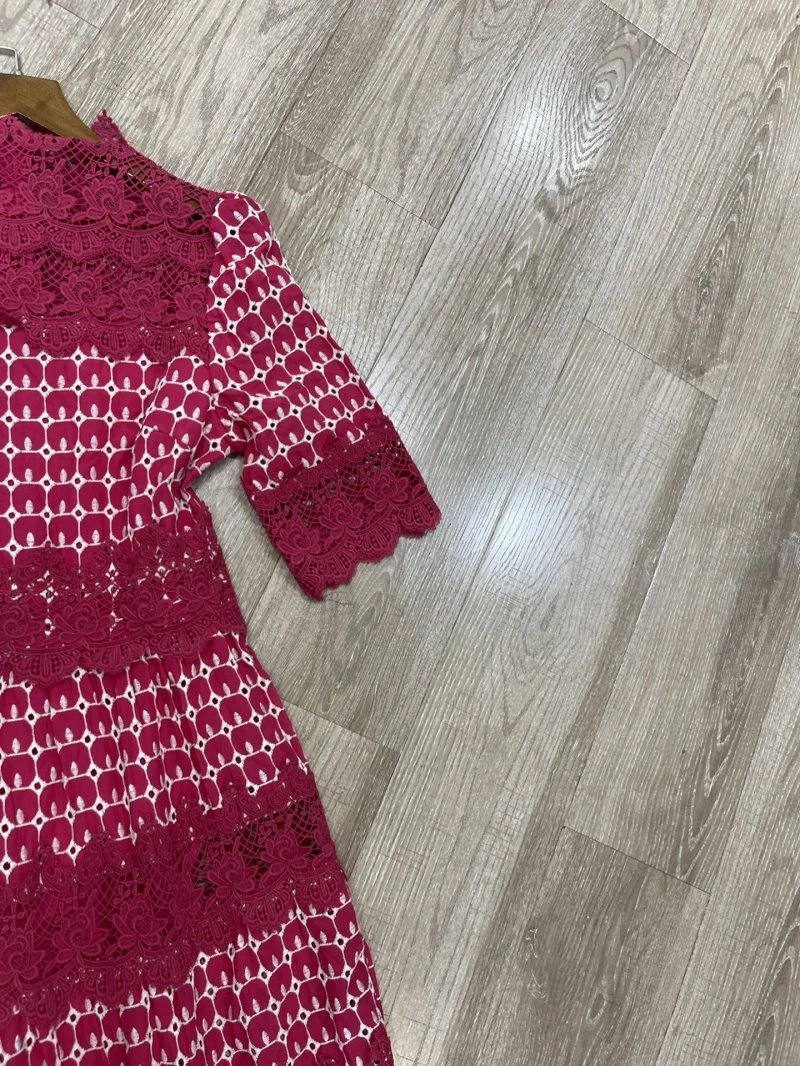 Discounted Unclassified Brand Dress