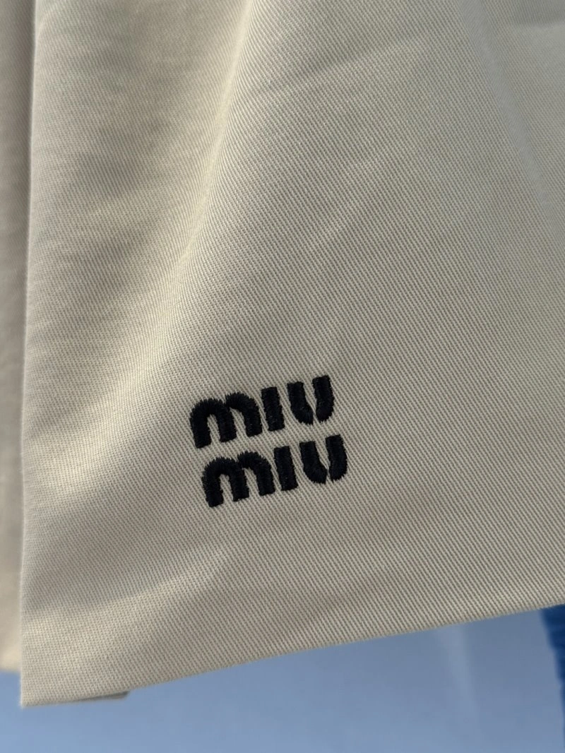 Genuine Unclassified Brand Dress