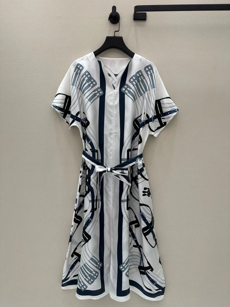 Unclassified Brand Dress