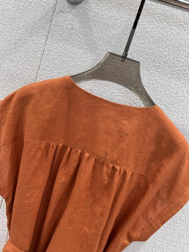 Brand-authenticated Unclassified Brand Dress