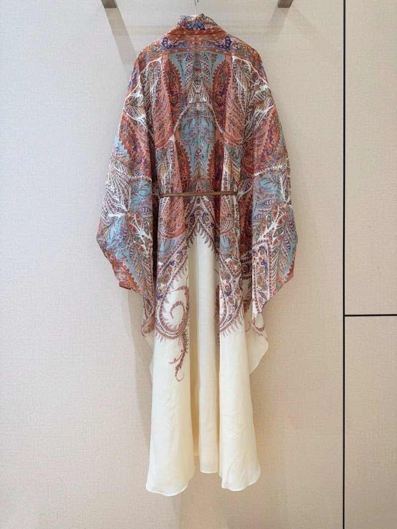 Inexpensive Unclassified Brand Dress
