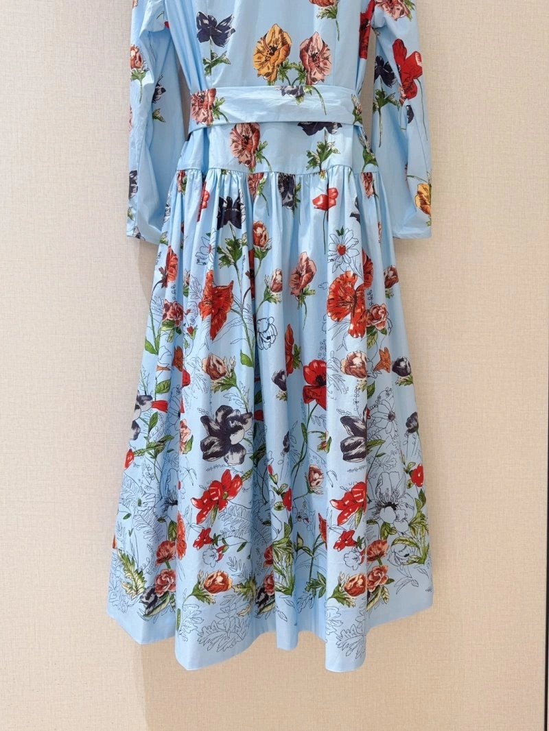 Low-cost Unclassified Brand Dress