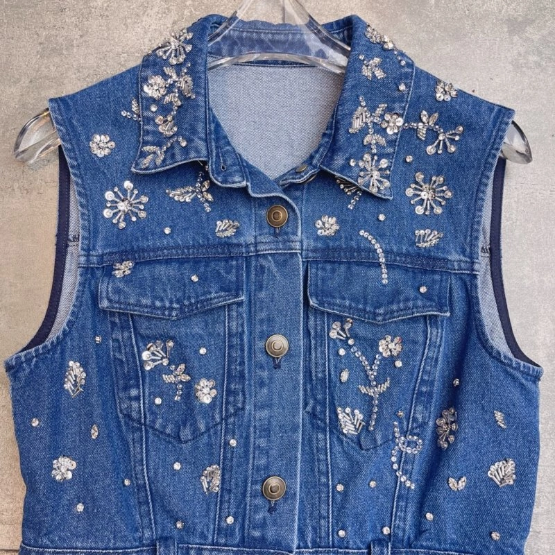 Cut-rate Unclassified Brand Dress