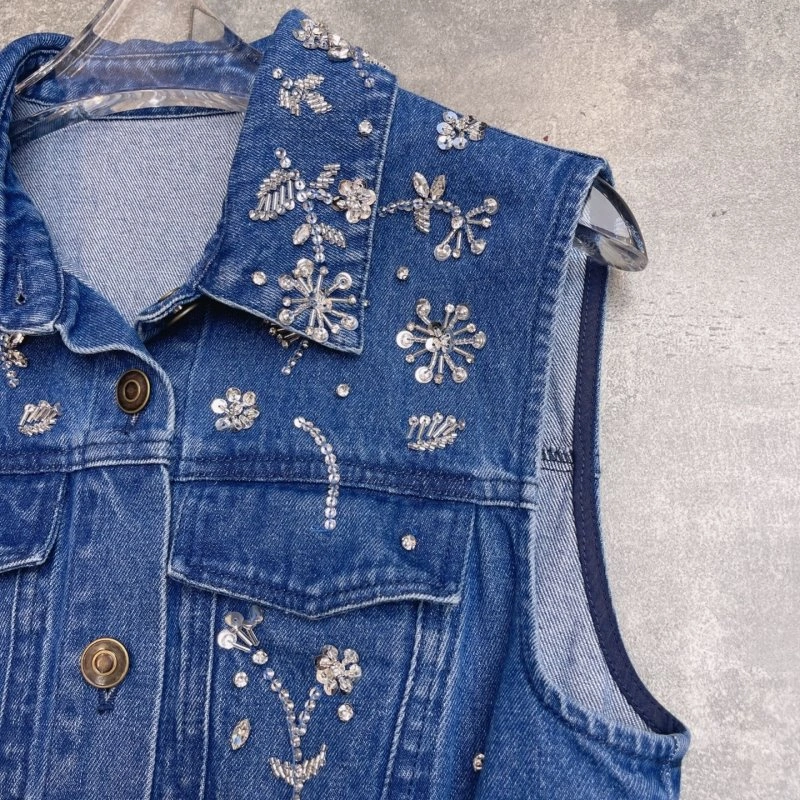 Cut-rate Unclassified Brand Dress