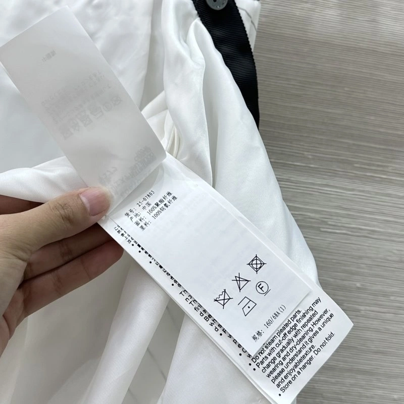 Low-cost Unclassified Brand Dress