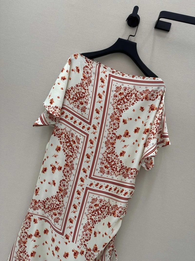 Exact replica Unclassified Brand Dress